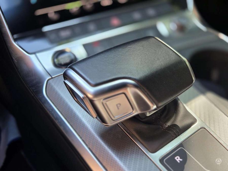 Black Audi A6 2021 in Vilnius, with an engine capacity of 1.97 L and mileage of 148 thousand km for 18700 €, photo 19 on AUTOMOTO.COM.LV