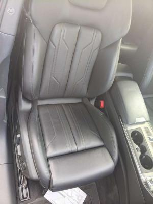 Black Audi A6 2021 in Kaunas, with an engine capacity of 1.97 L and mileage of 225 thousand km for 20700 €, photo 27 on AUTOMOTO.COM.LV