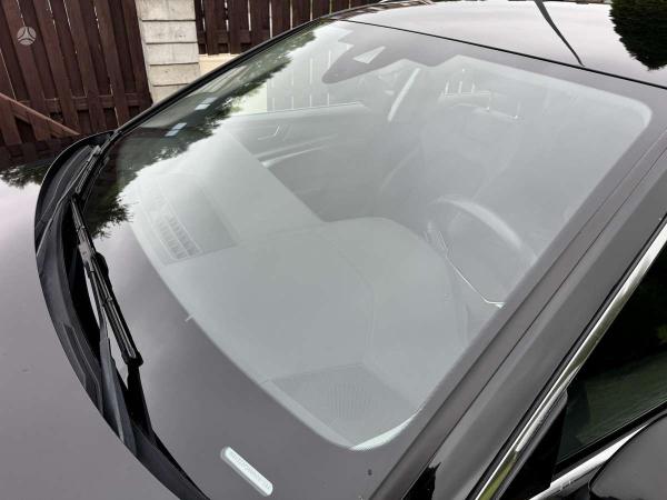Black Audi A6 2021 in Vilnius, with an engine capacity of 2.97 L and mileage of 267 thousand km for 21500 €, photo 9 on AUTOMOTO.COM.LV