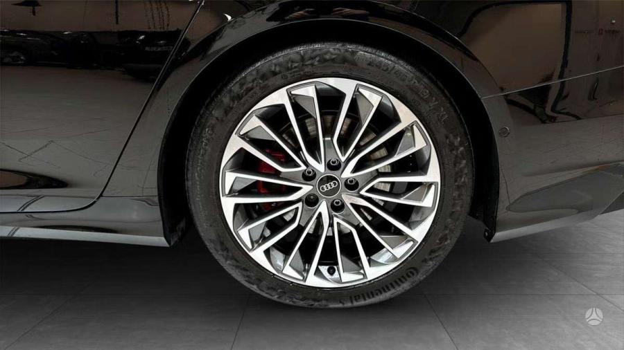 Melns Audi A6 2021 Viļņa, ar dzinēja tilpumu 1.98 L un nobraukumu 72 tūkst. km par 37900 €, foto 7 vietnē AUTOMOTO.COM.LV