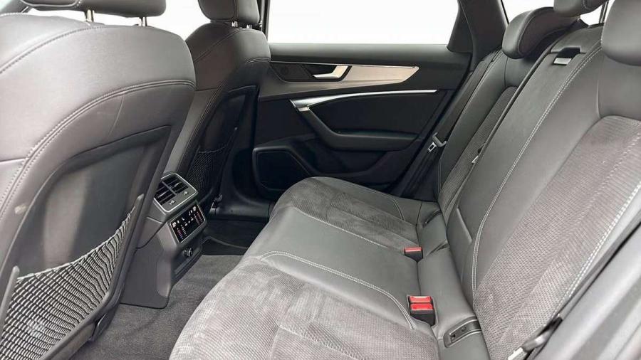 Melns Audi A6 2021 Viļņa, ar dzinēja tilpumu 1.98 L un nobraukumu 72 tūkst. km par 37900 €, foto 11 vietnē AUTOMOTO.COM.LV