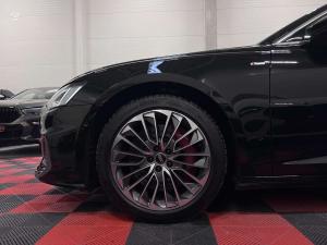 Black Audi A6 2022 in Vilnius, with an engine capacity of 2.00 L and mileage of 115 thousand km for 35490 €, photo 12 on AUTOMOTO.COM.LV
