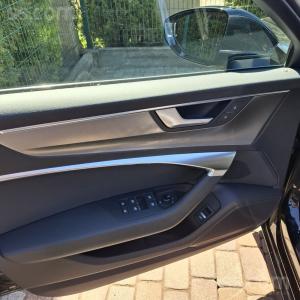 Black Audi A6 2022 in Riga, with an engine capacity of 2.00 L and mileage of 92 thousand km for 28000 €, photo 13 on AUTOMOTO.COM.LV
