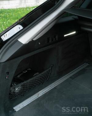 Black Audi A6 2022 in Riga, with an engine capacity of 2.00 L and mileage of 158 thousand km for 21500 €, photo 17 on AUTOMOTO.COM.LV