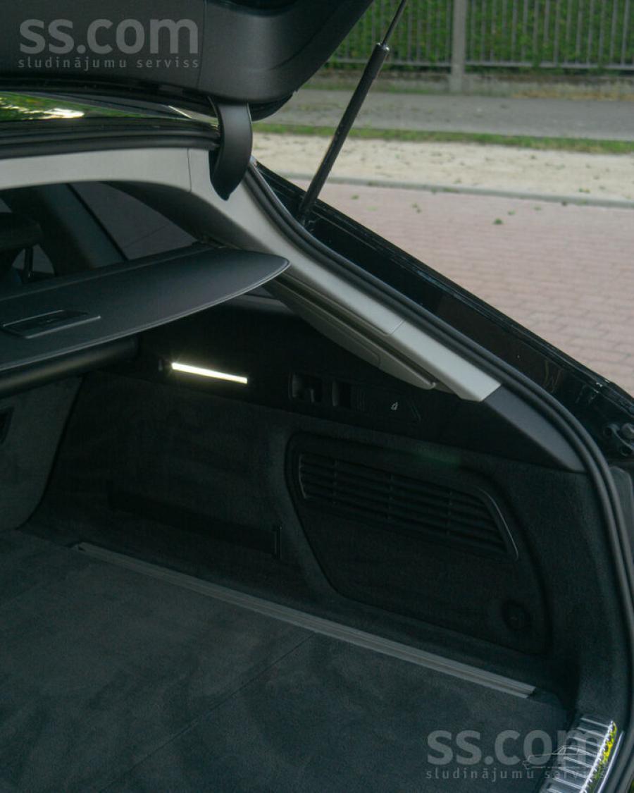 Black Audi A6 2022 in Riga, with an engine capacity of 2.00 L and mileage of 158 thousand km for 21500 €, photo 19 on AUTOMOTO.COM.LV