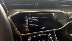 Black Audi A6 2022 in Vilnius, with an engine capacity of 2.00 L and mileage of 144 thousand km for 31777 €, photo 28 on AUTOMOTO.COM.LV