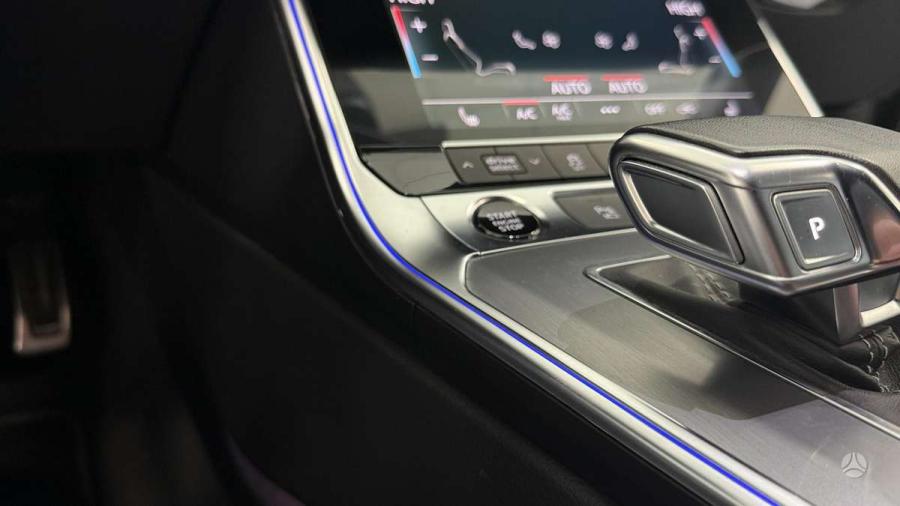 Black Audi A6 2022 in Vilnius, with an engine capacity of 2.00 L and mileage of 144 thousand km for 31777 €, photo 33 on AUTOMOTO.COM.LV