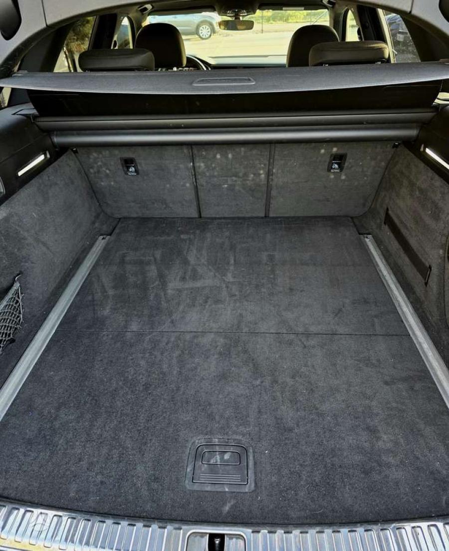 Black Audi A6 2022 in Taurage, with an engine capacity of 2.00 L and mileage of 260 thousand km for 21500 €, photo 29 on AUTOMOTO.COM.LV