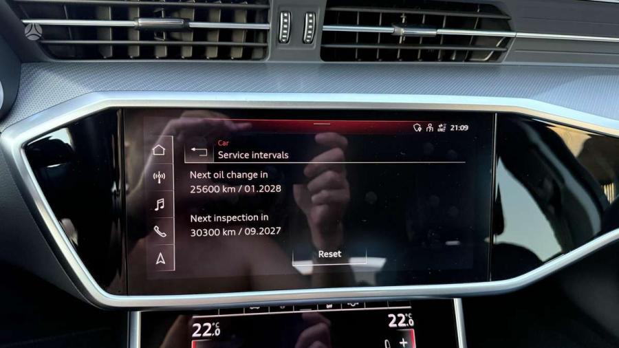 Black Audi A6 2023 in Vilnius, with an engine capacity of 1.98 L and mileage of 117 thousand km for 29490 €, photo 29 on AUTOMOTO.COM.LV