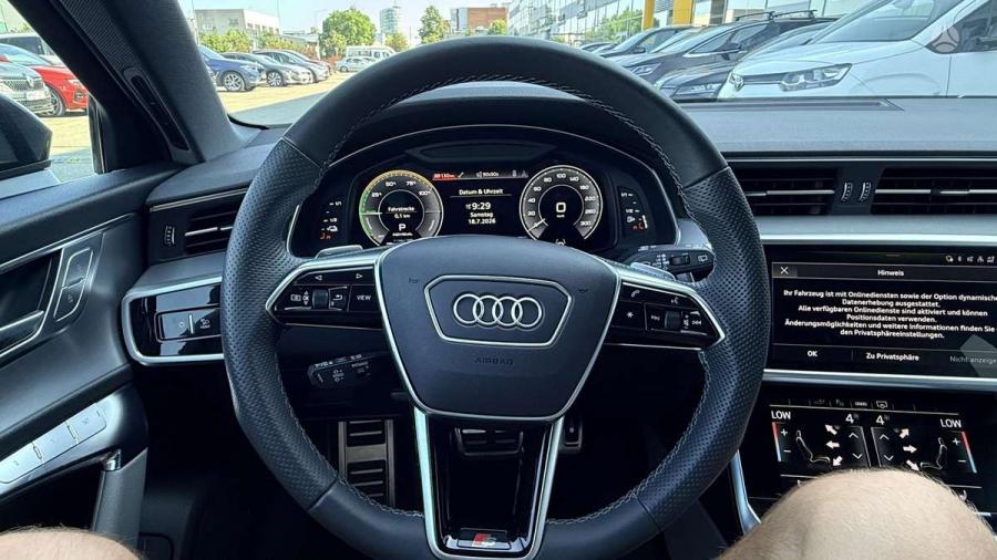 Melns Audi A6 2023 Viļņa, ar dzinēja tilpumu 2.00 L un nobraukumu 124 tūkst. km par 33898 €, foto 13 vietnē AUTOMOTO.COM.LV
