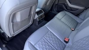 Melns Audi A6 2023 Viļņa, ar dzinēja tilpumu 2.00 L un nobraukumu 124 tūkst. km par 33898 €, foto 29 vietnē AUTOMOTO.COM.LV