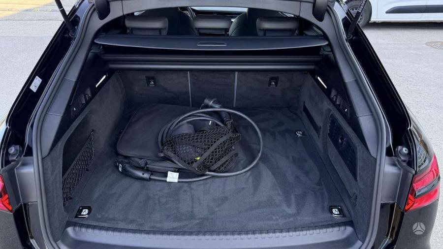 Melns Audi A6 2023 Viļņa, ar dzinēja tilpumu 2.00 L un nobraukumu 124 tūkst. km par 33898 €, foto 37 vietnē AUTOMOTO.COM.LV