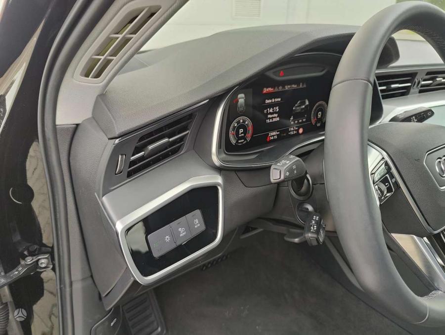 Black Audi A6 2024 in Kaunas, with an engine capacity of 1.97 L and mileage of 23 thousand km for 32990 €, photo 12 on AUTOMOTO.COM.LV