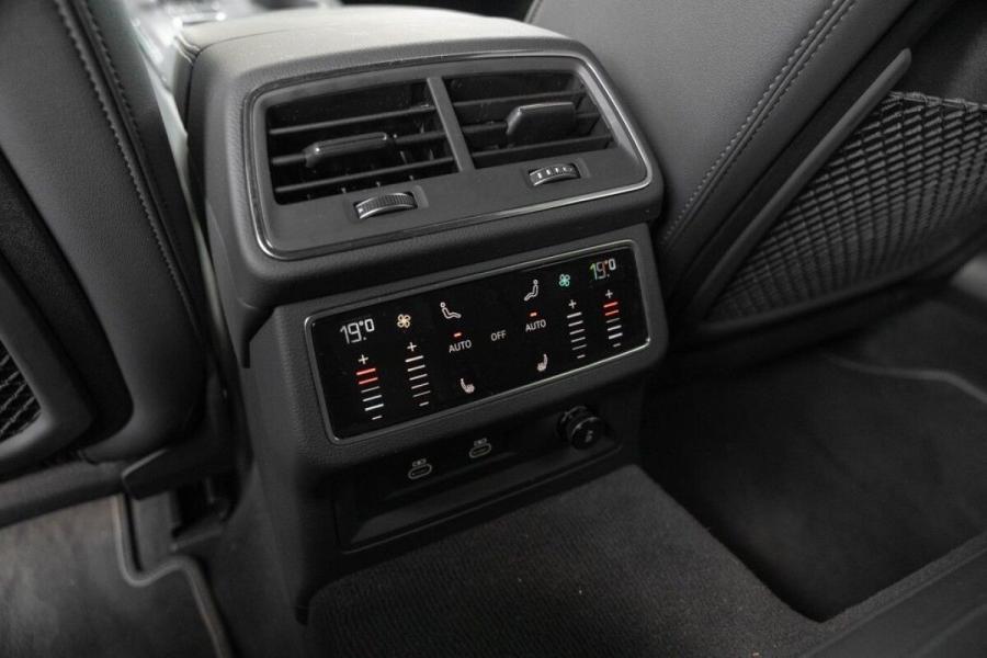 Black Audi A6 2025 in Vilnius, with an engine capacity of 2.00 L and mileage of 29 thousand km for 47500 €, photo 11 on AUTOMOTO.COM.LV