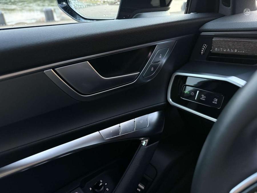Melns Audi A6 2025 Kauņa, ar dzinēja tilpumu 1.98 L un nobraukumu 25 tūkst. km par 42990 €, foto 18 vietnē AUTOMOTO.COM.LV