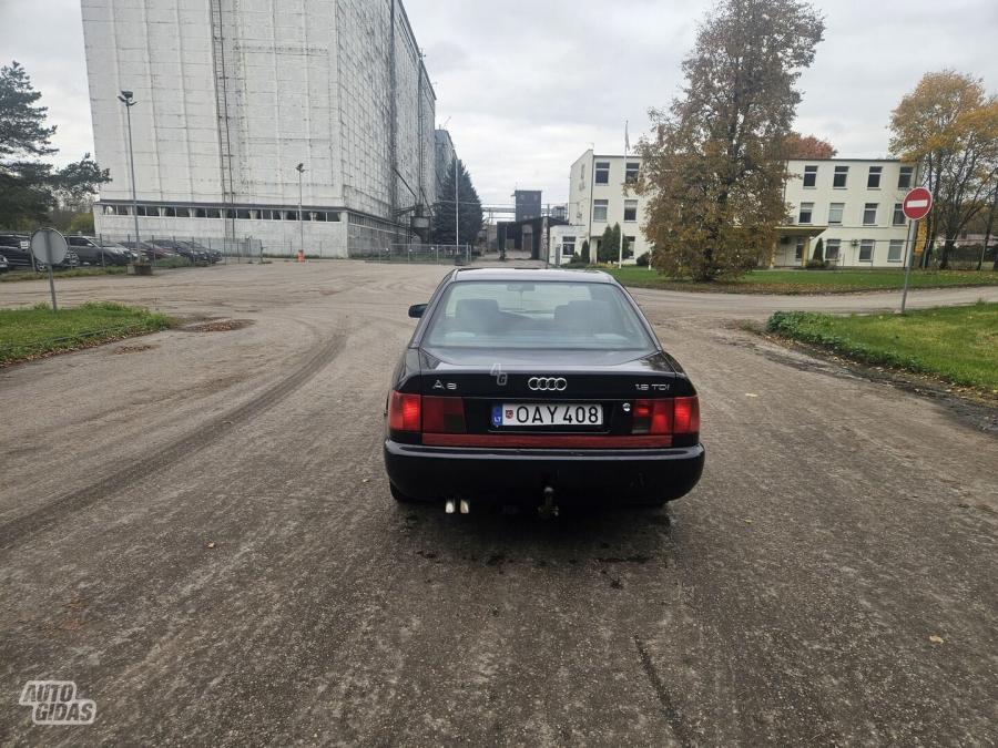 Blue Audi A6 1994 in Jonava, with an engine capacity of 1.90 L and mileage of 308 thousand km for 950 €, photo 6 on AUTOMOTO.COM.LV