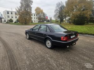 Blue Audi A6 1994 in Jonava, with an engine capacity of 1.90 L and mileage of 308 thousand km for 950 €, photo 7 on AUTOMOTO.COM.LV