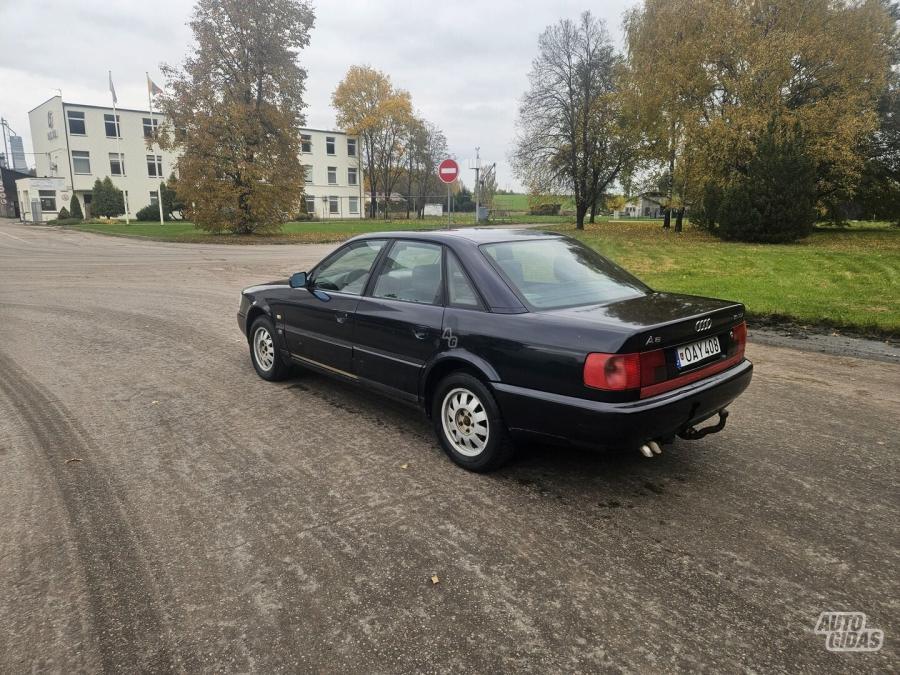 Blue Audi A6 1994 in Jonava, with an engine capacity of 1.90 L and mileage of 308 thousand km for 950 €, photo 7 on AUTOMOTO.COM.LV