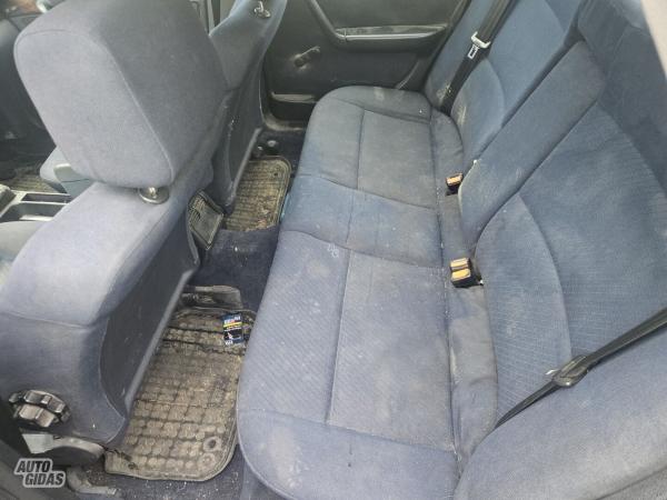 Audi A6 1994 Jonava vietnÄ Zils Audi A6 1994 Jonava, ar dzinÄja tilpumu 1.90 L un nobraukumu 308 tÅ«kst. km par 950 ā¬, foto 10 vietnÄ AUTOMOTO.COM.LV