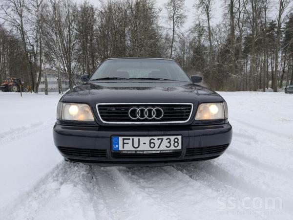 Zils Audi A6 1995 Preiļi, ar dzinēja tilpumu 1.80 L un nobraukumu 276 tūkst. km par 1200 €, foto 1 vietnē AUTOMOTO.COM.LV