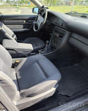 Blue Audi A6 1995 in Daugavpils, with an engine capacity of 2.50 L and mileage of 360 thousand km for 1500 €, photo 9 on AUTOMOTO.COM.LV