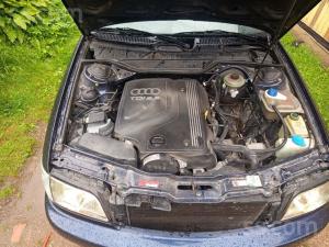 Zils Audi A6 1996 Ludza, ar dzinēja tilpumu 2.50 L un nobraukumu 325 tūkst. km par 1450 €, foto 5 vietnē AUTOMOTO.COM.LV