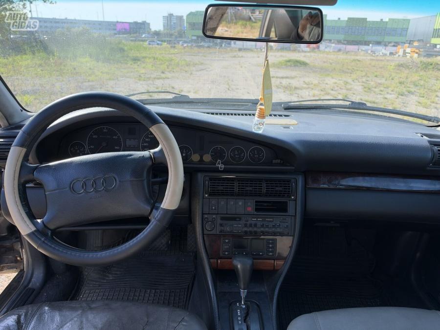 Zils Audi A6 1996 Kauņa, ar dzinēja tilpumu 2.50 L un nobraukumu 408 tūkst. km par 850 €, foto 7 vietnē AUTOMOTO.COM.LV