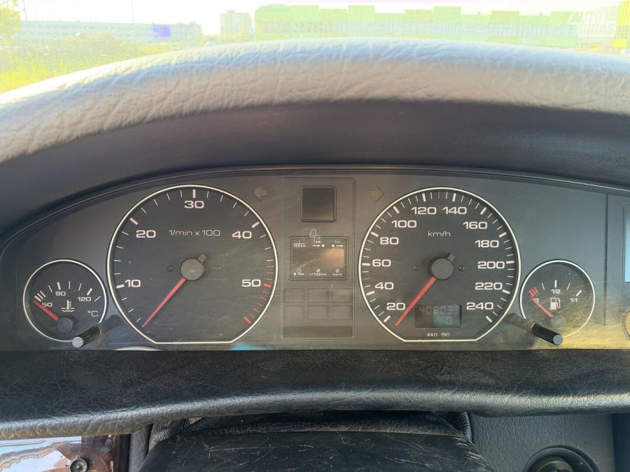 Zils Audi A6 1996 Kauņa, ar dzinēja tilpumu 2.50 L un nobraukumu 408 tūkst. km par 850 €, foto 8 vietnē AUTOMOTO.COM.LV
