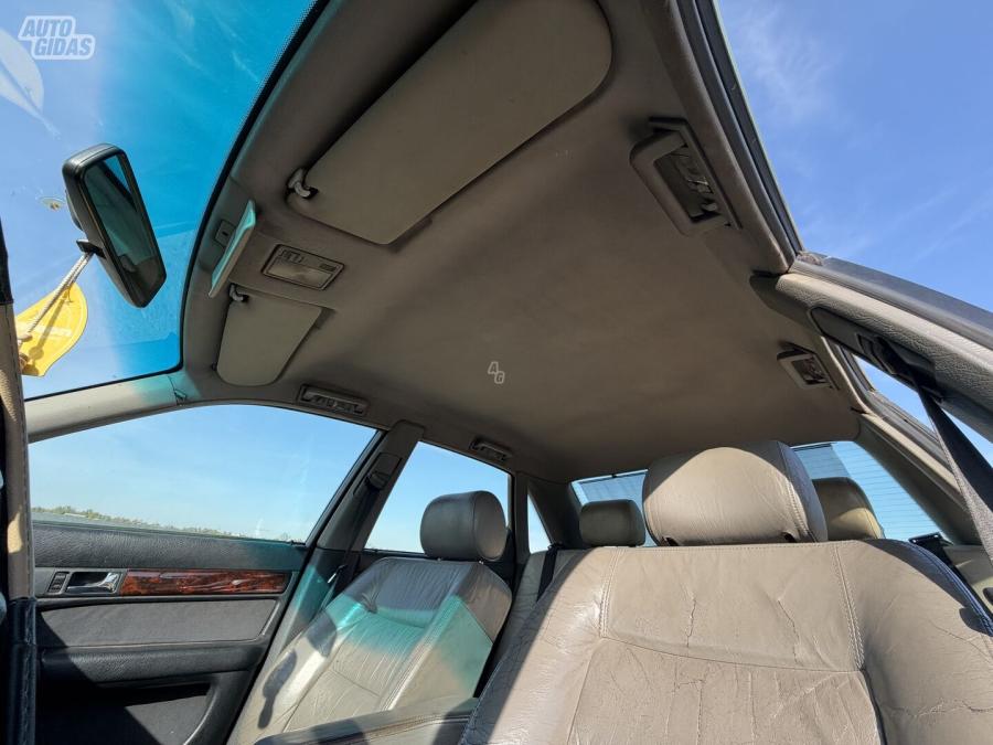Zils Audi A6 1996 Kauņa, ar dzinēja tilpumu 2.50 L un nobraukumu 408 tūkst. km par 850 €, foto 9 vietnē AUTOMOTO.COM.LV