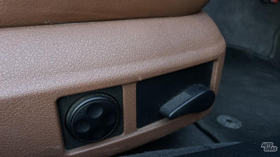 Zils Audi A6 1998 Šilutė, ar dzinēja tilpumu 1.90 L un nobraukumu 455 tūkst. km par 1450 €, foto 17 vietnē AUTOMOTO.COM.LV