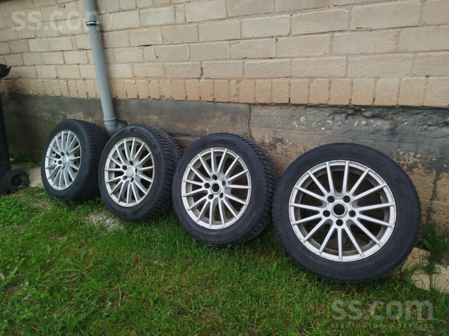 Zils Audi A6 1998 Ogre, ar dzinēja tilpumu 2.40 L un nobraukumu 300 tūkst. km par 990 €, foto 8 vietnē AUTOMOTO.COM.LV