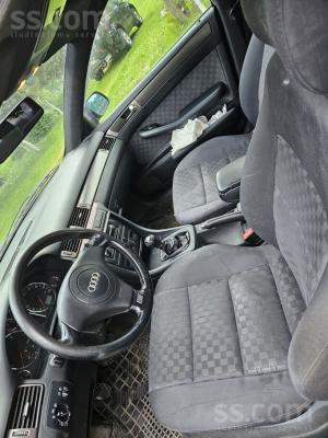 Zils Audi A6 1998 Daugavpils, ar dzinēja tilpumu 1.90 L un nobraukumu 447 tūkst. km par 900 €, foto 7 vietnē AUTOMOTO.COM.LV