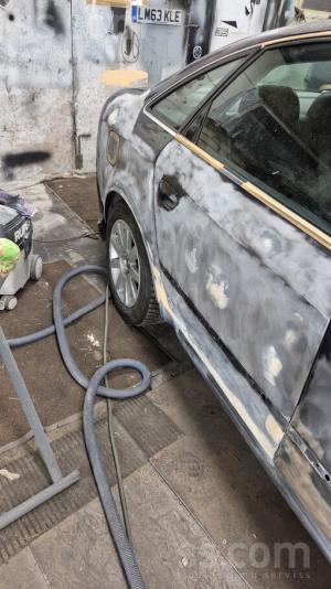 Zils Audi A6 1998 Rīga, ar dzinēja tilpumu 2.40 L un nobraukumu 307 tūkst. km par 3100 €, foto 13 vietnē AUTOMOTO.COM.LV