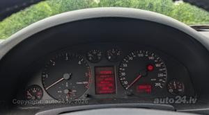 Zils Audi A6 1999 Rapla, ar dzinēja tilpumu 2.50 L un nobraukumu 356 tūkst. km par 950 €, foto 6 vietnē AUTOMOTO.COM.LV