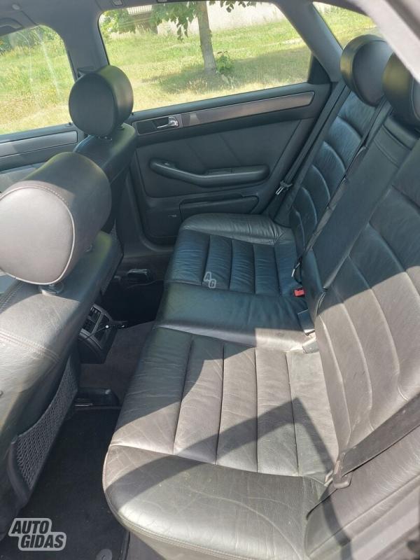 Zils Audi A6 1999 Viļņa, ar dzinēja tilpumu 2.40 L un nobraukumu 400 tūkst. km par 750 €, foto 5 vietnē AUTOMOTO.COM.LV
