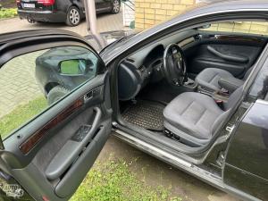 Zils Audi A6 1999 Kauņa, ar dzinēja tilpumu 2.40 L un nobraukumu 245 tūkst. km par 1500 €, foto 6 vietnē AUTOMOTO.COM.LV