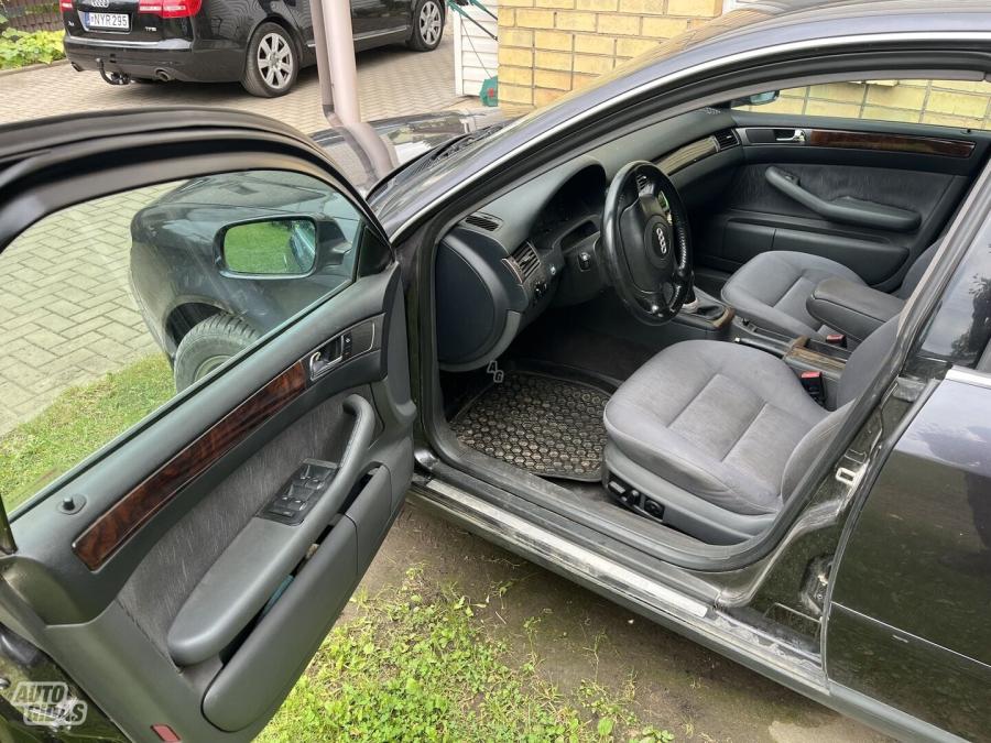 Zils Audi A6 1999 Kauņa, ar dzinēja tilpumu 2.40 L un nobraukumu 245 tūkst. km par 1500 €, foto 6 vietnē AUTOMOTO.COM.LV