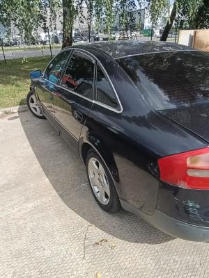 Zils Audi A6 1999 Liepāja, ar dzinēja tilpumu 1.80 L un nobraukumu 316 tūkst. km par 850 €, foto 4 vietnē AUTOMOTO.COM.LV