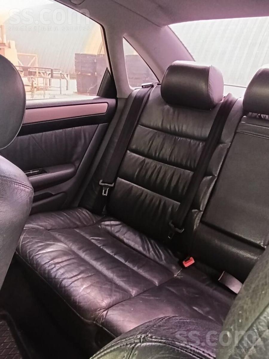 Zils Audi A6 1999 Liepāja, ar dzinēja tilpumu 1.80 L un nobraukumu 316 tūkst. km par 850 €, foto 7 vietnē AUTOMOTO.COM.LV