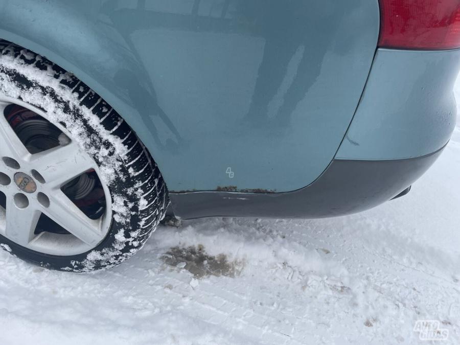Blue Audi A6 2000 in Ukmerge, with an engine capacity of 2.50 L and mileage of 388 thousand km for 1100 €, photo 13 on AUTOMOTO.COM.LV