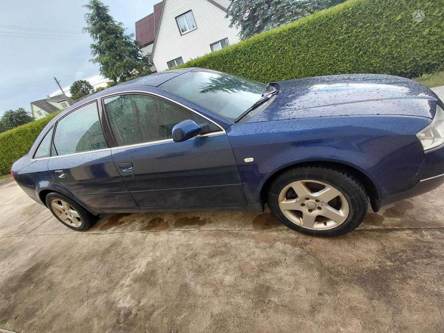 Zils Audi A6 2000 Šakiai, ar dzinēja tilpumu 2.50 L un nobraukumu 379 tūkst. km par 750 €, foto 3 vietnē AUTOMOTO.COM.LV