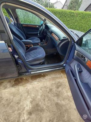 Zils Audi A6 2000 Šakiai, ar dzinēja tilpumu 2.50 L un nobraukumu 379 tūkst. km par 750 €, foto 7 vietnē AUTOMOTO.COM.LV