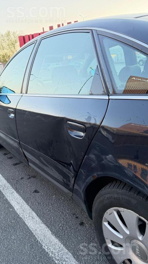 Zils Audi A6 2001 Rīga, ar dzinēja tilpumu 2.50 L un nobraukumu 445 tūkst. km par 870 €, foto 4 vietnē AUTOMOTO.COM.LV
