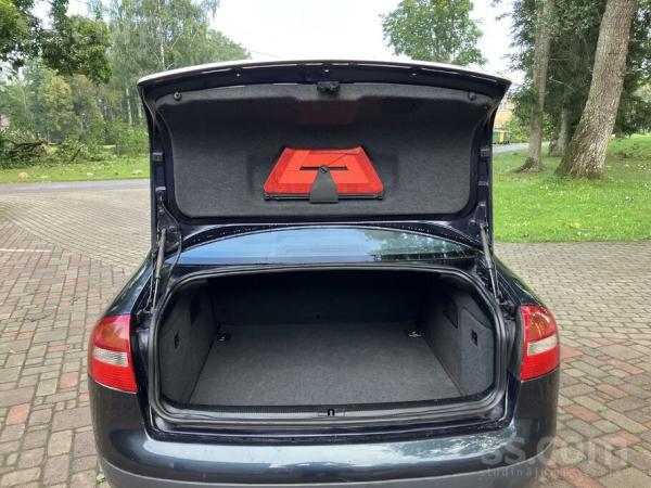 Blue Audi A6 2001 in Jelgava, with an engine capacity of 1.90 L and mileage of 350 thousand km for 1490 €, photo 8 on AUTOMOTO.COM.LV