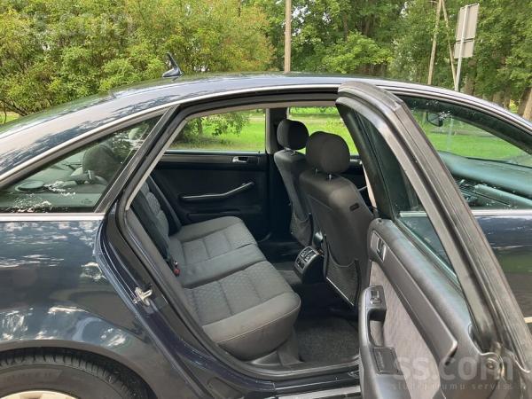 Blue Audi A6 2001 in Jelgava, with an engine capacity of 1.90 L and mileage of 350 thousand km for 1490 €, photo 10 on AUTOMOTO.COM.LV
