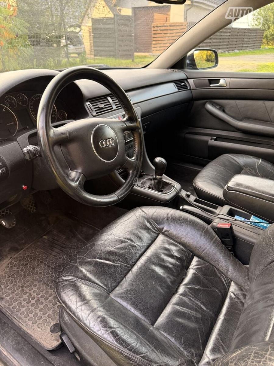 Zils Audi A6 2001 Viļņa, ar dzinēja tilpumu 1.90 L un nobraukumu 441 tūkst. km par 1150 €, foto 5 vietnē AUTOMOTO.COM.LV