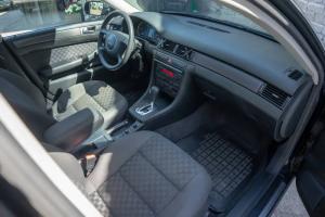 Zils Audi A6 2003 Liepāja, ar dzinēja tilpumu 2.50 L un nobraukumu 302 tūkst. km par 2500 €, foto 11 vietnē AUTOMOTO.COM.LV