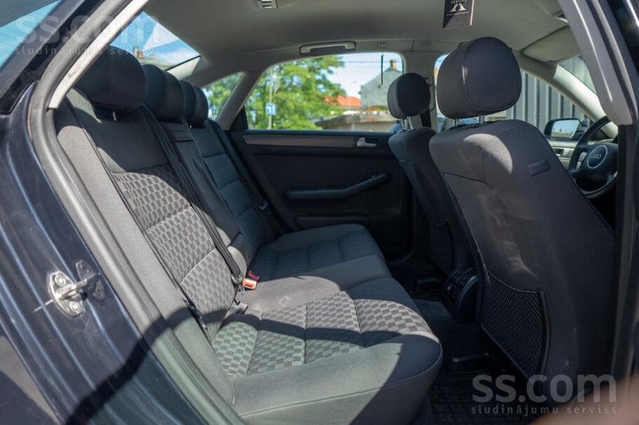 Zils Audi A6 2003 Liepāja, ar dzinēja tilpumu 2.50 L un nobraukumu 302 tūkst. km par 2500 €, foto 10 vietnē AUTOMOTO.COM.LV