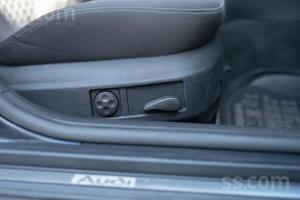 Zils Audi A6 2003 Liepāja, ar dzinēja tilpumu 2.50 L un nobraukumu 302 tūkst. km par 2500 €, foto 20 vietnē AUTOMOTO.COM.LV