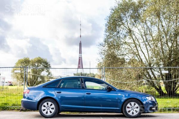 Zils Audi A6 2004 Rīga, ar dzinēja tilpumu 3.00 L un nobraukumu 389 tūkst. km par 3990 €, foto 5 vietnē AUTOMOTO.COM.LV